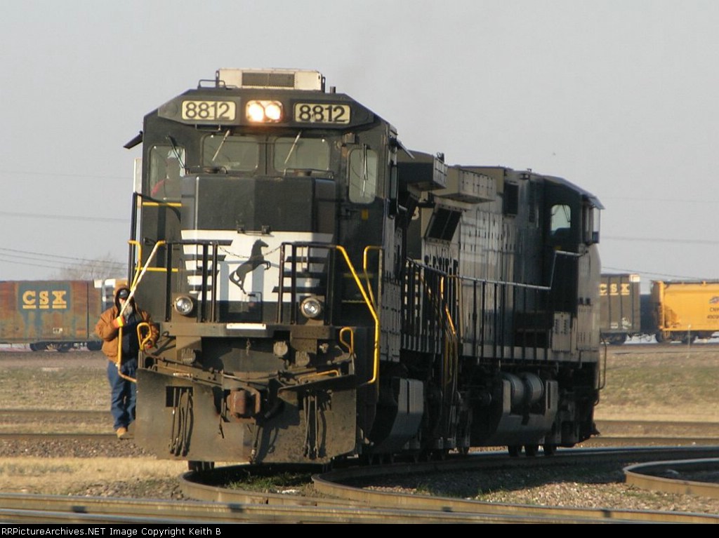 NS 8812